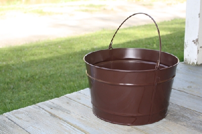 16 Quart Colored Buckets