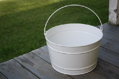 16 Quart Colored Buckets